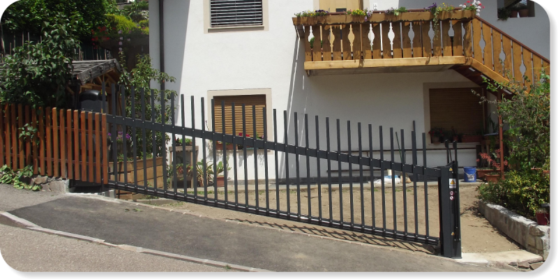 Vertical Gates | Ultimate Fire & Secuirty Systems | Keeping You Safe